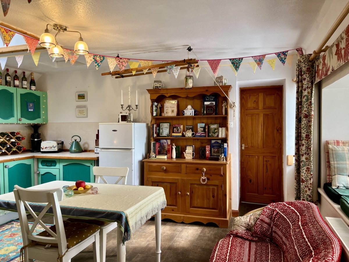 Hazelwood Cottage, Carsluith - Williamson and Henry